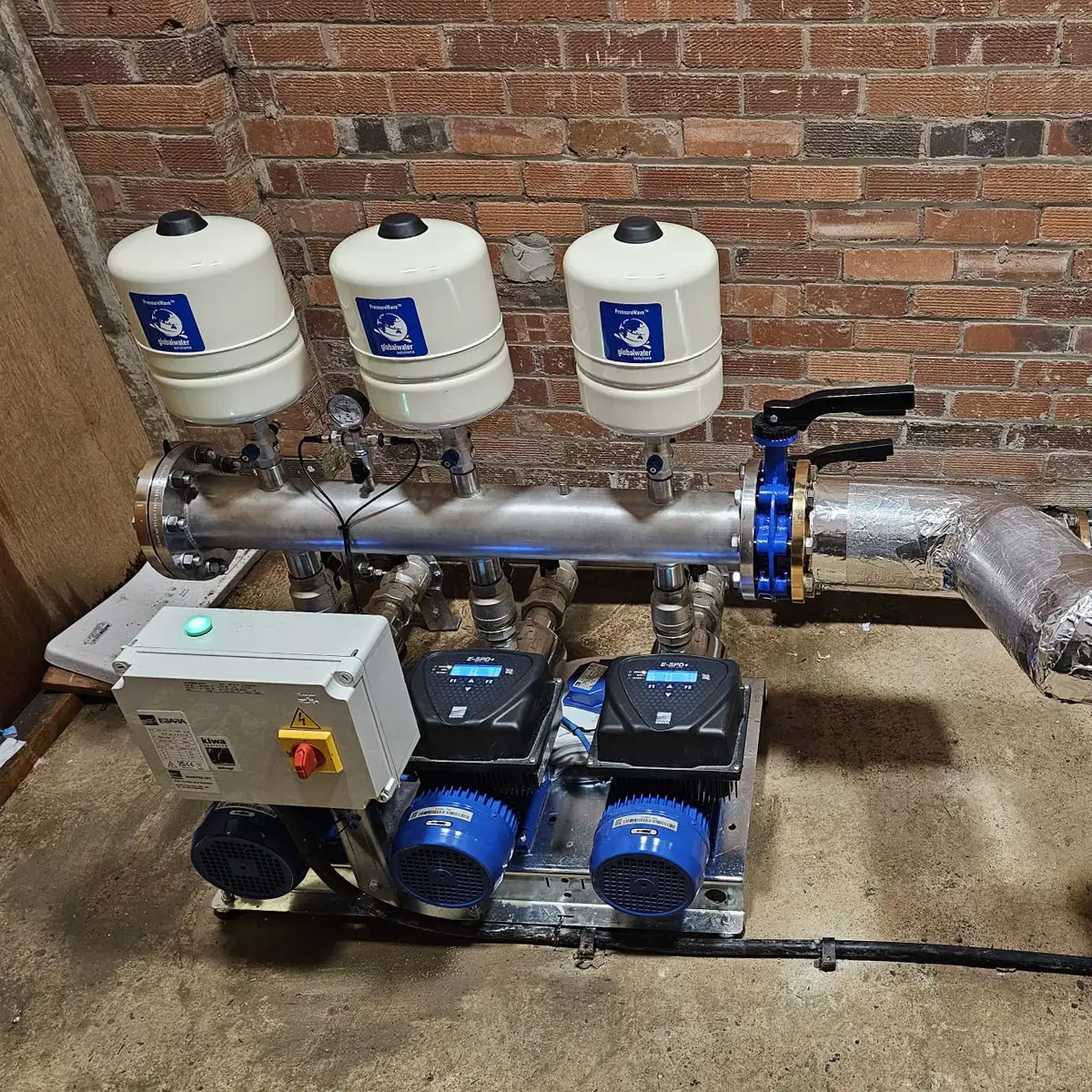 Stockport Hotel - Ebara E-SPD+ Installation - PressBoost Ltd